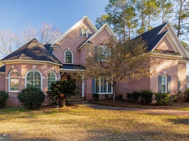708 Town and Country Dr, Adel, GA 31620