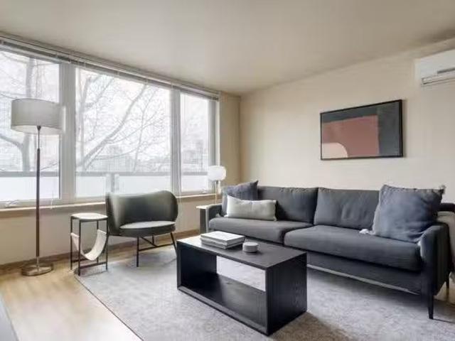 708 Uptown, 708 6th Ave N, Lower Queen Anne 1 Bedroom 1 Bath