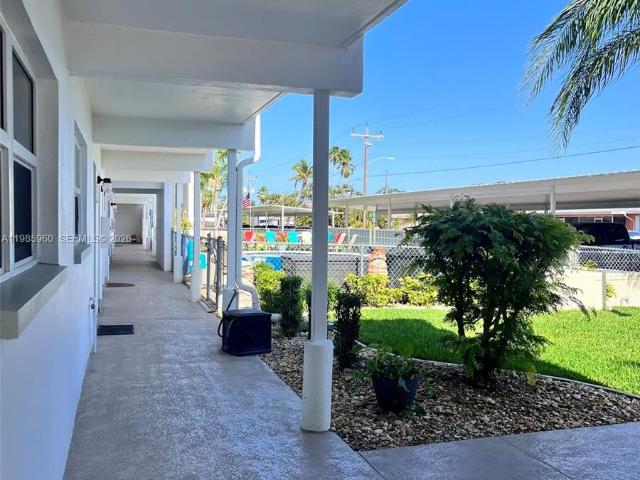 708 Victoria Dr, Unit 101, Cape Coral, FL 33904 | MLS #A11985