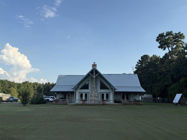 7096 Jim Burns Rd, Silsbee, TX 77656