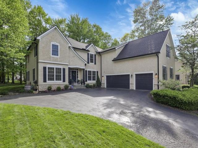 7097 Pleasant Colony Cir, Blacklick, OH 43004