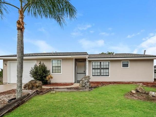 7098 Sunnybrook Blvd, Englewood, FL 34224