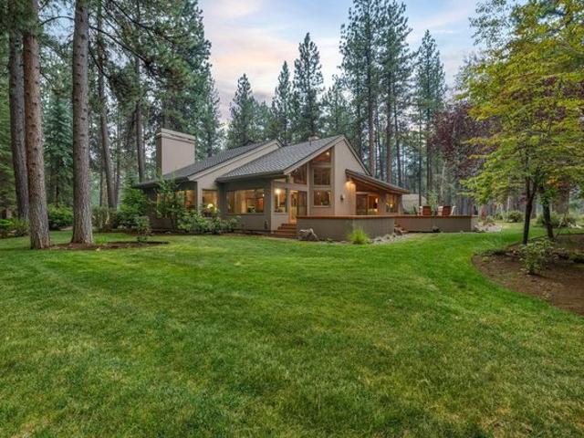 70919 Amaranth Unit EM52, Black Butte Ranch, OR 97759