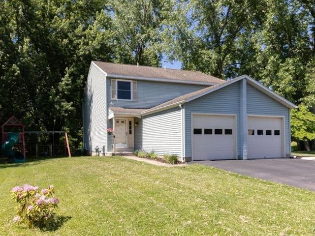 7091 Ourteds Cir, Liverpool, NY 13090