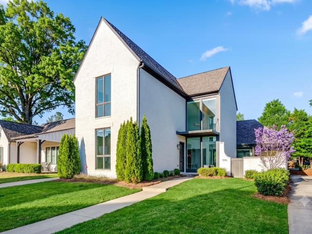 7092 Fain Park Dr, 4 beds, 5 full baths