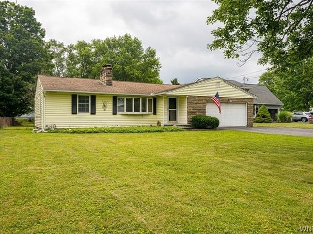 7093 Boston State Rd, Hamburg, NY 14075