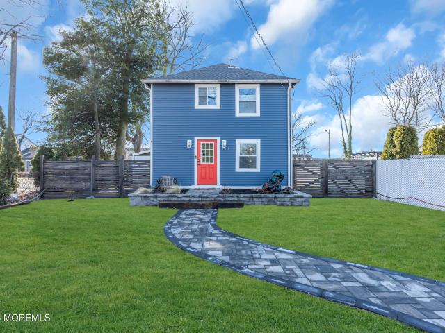 709 17th Avenue Unit 2