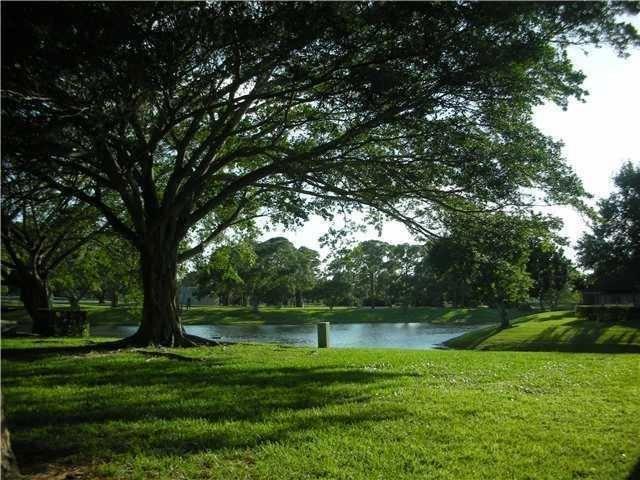709 7th, Palm Beach Gardens, FL 33418
