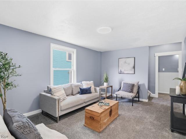 709 Columbus Ave NW