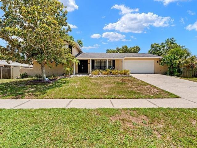 709 Caliente Dr, Brandon, FL 33511