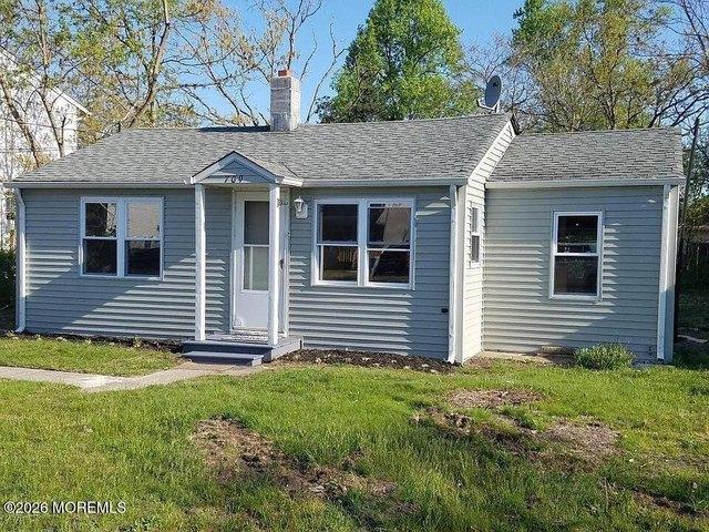 709 Cedar St, Lakehurst, NJ 08733
