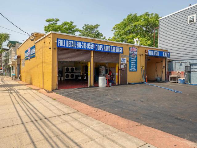 709 Central Ave