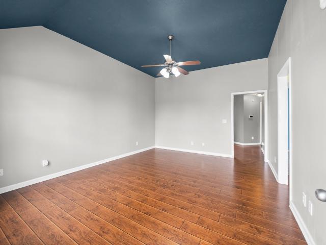 709 Arrowfield Dr