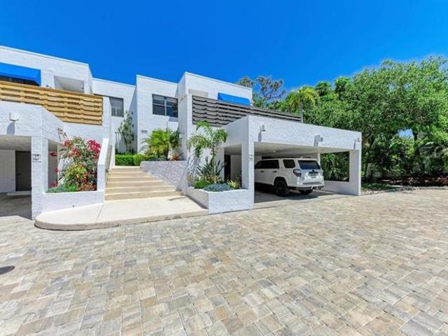 709 Bayport Way #709, Longboat Key, FL 34228