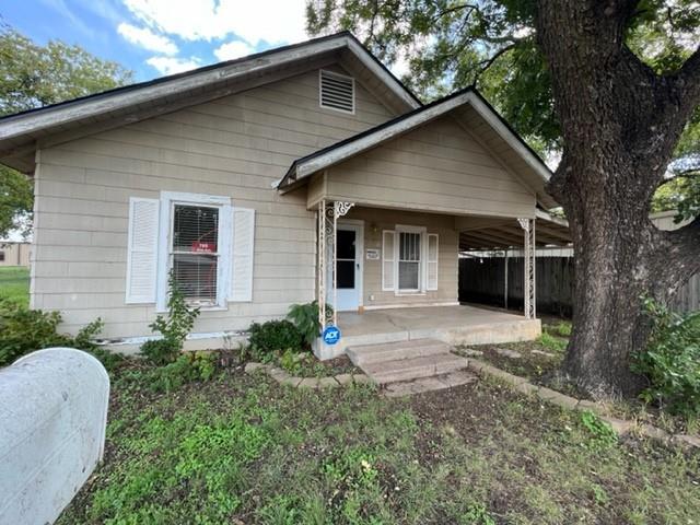 709 Garza Ave, 2 beds, 1 full bath