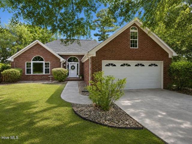 709 Duck Downe Ct, Wilmington, NC 28409