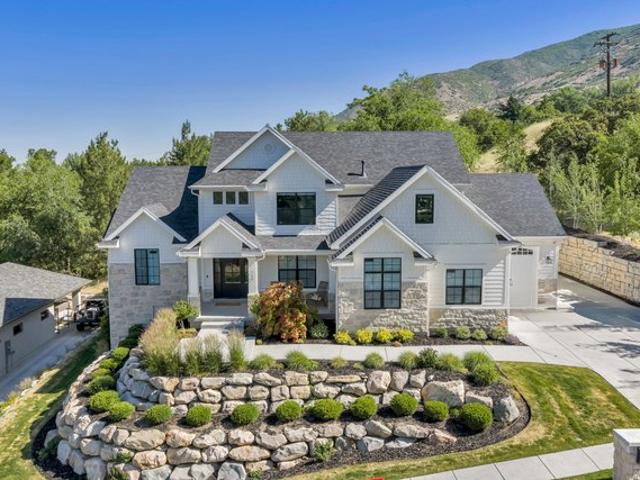 709 E 200 S, Centerville, UT 84014