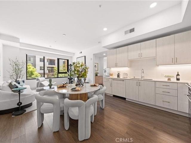 709 E Walnut St Unit 227, Pasadena, CA 91101