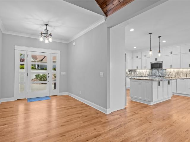 709 Keowee Bay Circle