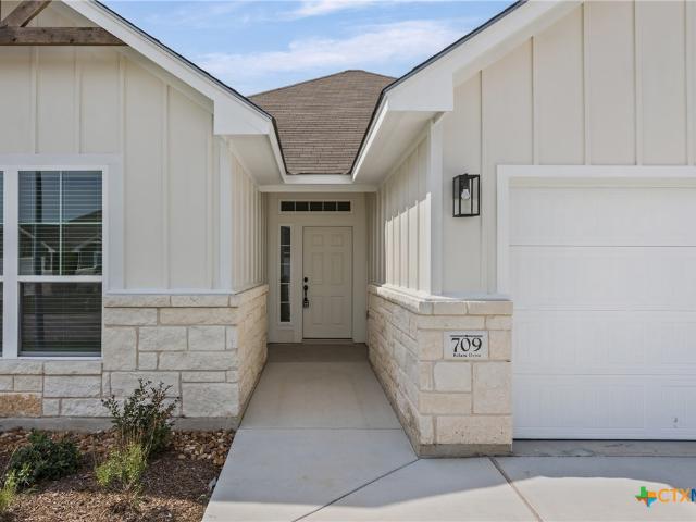 709 Killam Drive