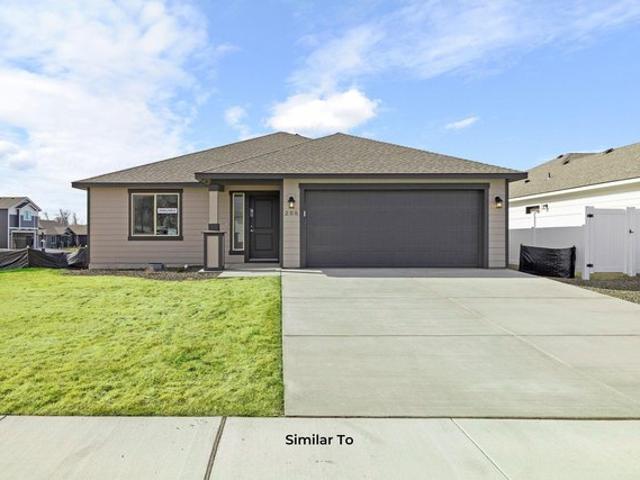 709 Honeylicious St, Richland, WA 99352
