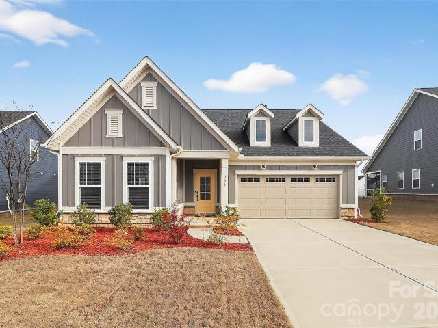 709 Hinterland Ln, Matthews, NC 28104 | MLS #4358 | Compass