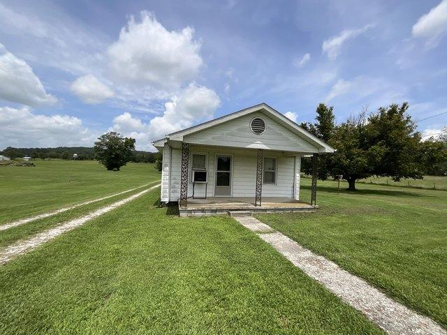709 Old Highway 90, Monticello, KY 42633