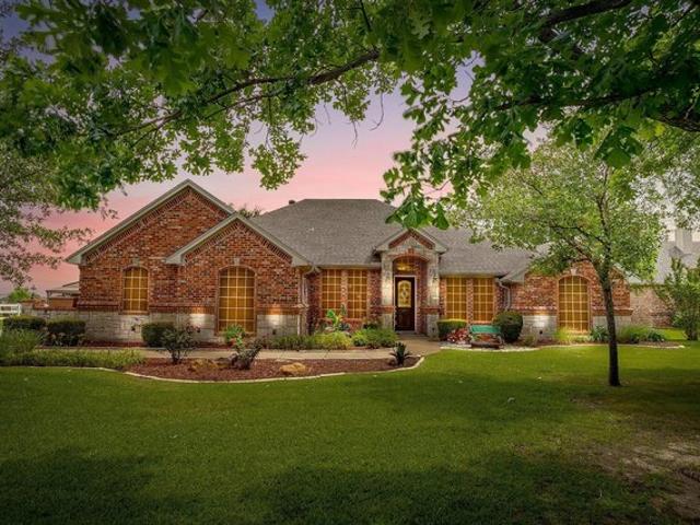 709 Lonesome Prairie Trl, Haslet, TX 76052