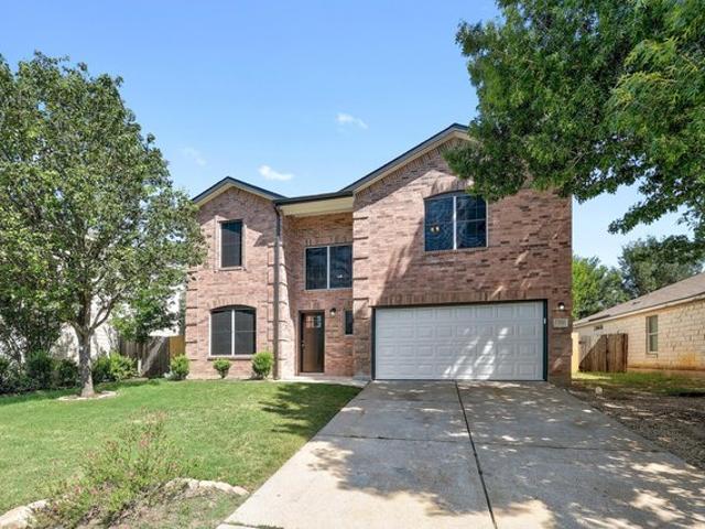 709 Los Robles Rd, Leander, TX 78641