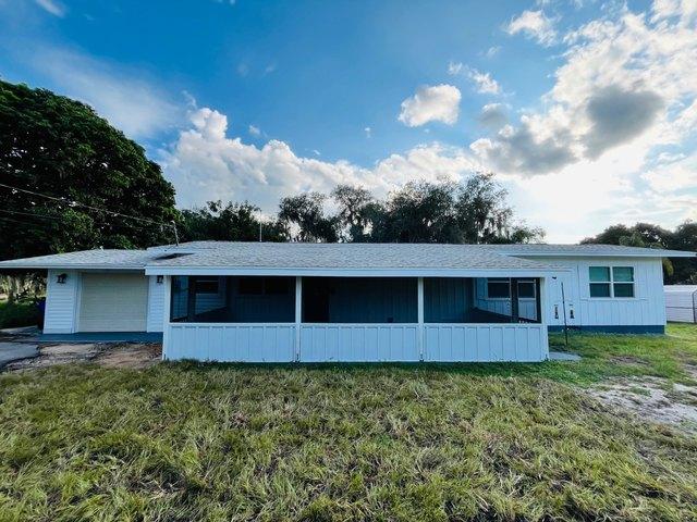 709 Lake Blue Dr, Lake Placid, FL 33852
