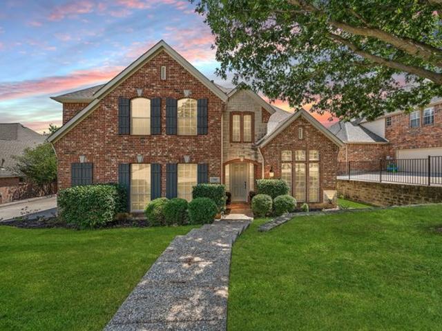 709 Lakeway Dr, Keller, TX 76248