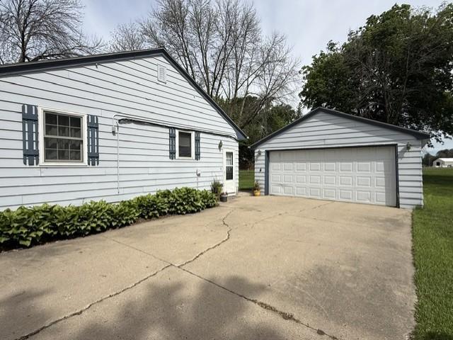709 Mountain Lake Road