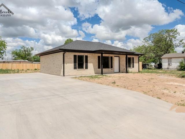 709 Michael St, Burkburnett, TX 76354