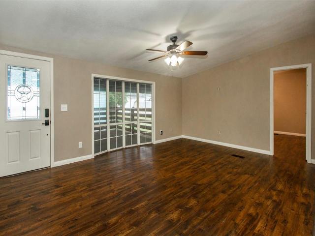 709 Miss ellie cir