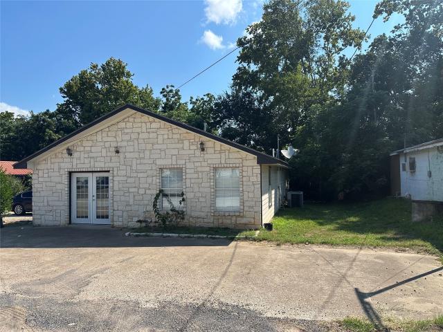 709 N Buffalo Ave, Buffalo, TX 75831 | MLS #9924