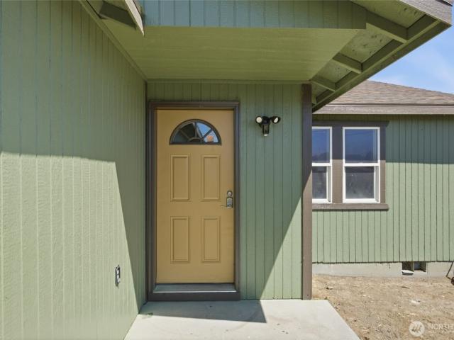 709 N Paxson Drive