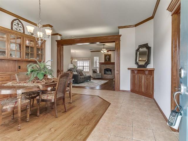 709 N Remington Way
