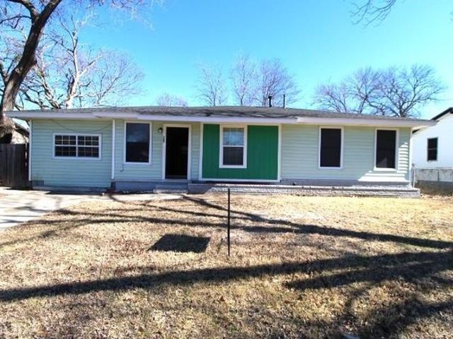 709 S 11th St, Copperas Cove, TX 76522
