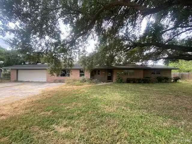709 S 11TH ST, DONNA, TX 78537 Single Family Residence For Sal.