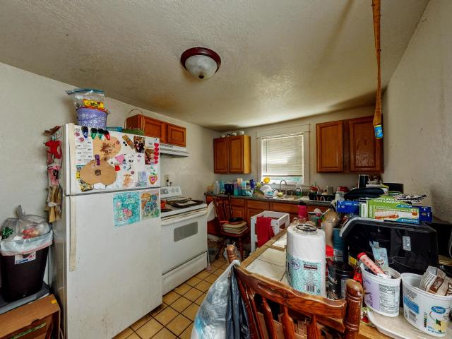 709 S Main St