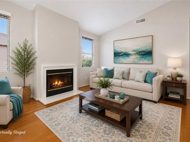 709 Solvay Aisle, Irvine, CA 92606