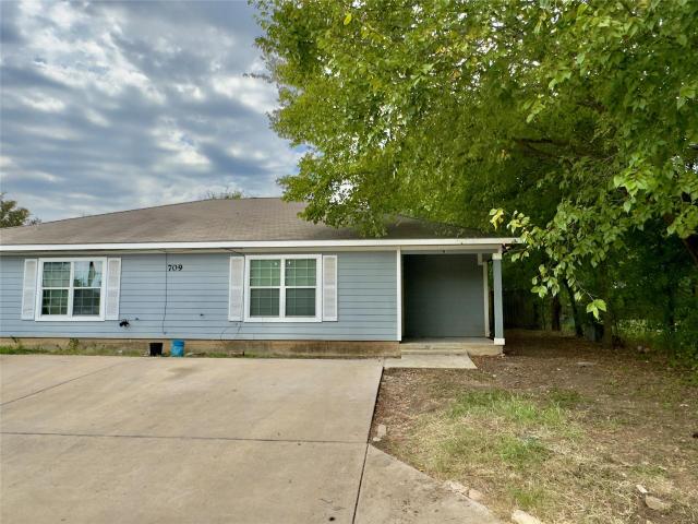 709 San Saba St # A