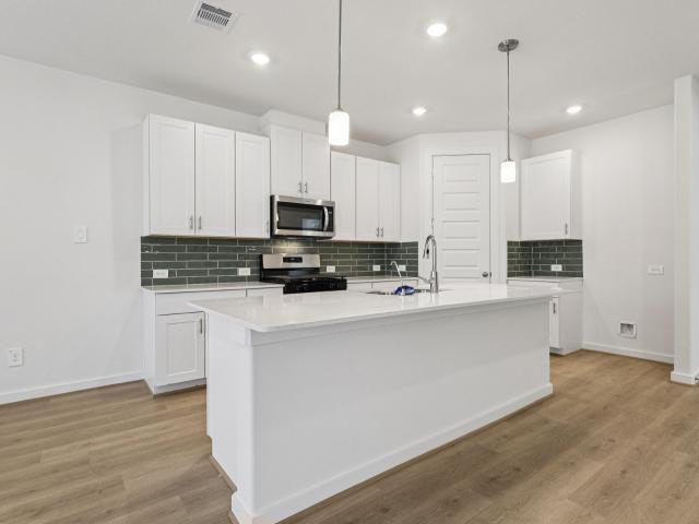 709 Sand Dollar Dr, Kemah, TX 77565 | MLS #79433 | Compass