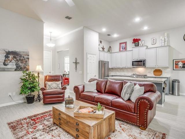 709 Scenic Ranch Cir, McKinney, TX 75069