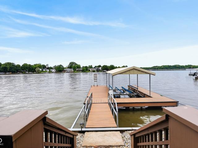 709 Shoreline Drive