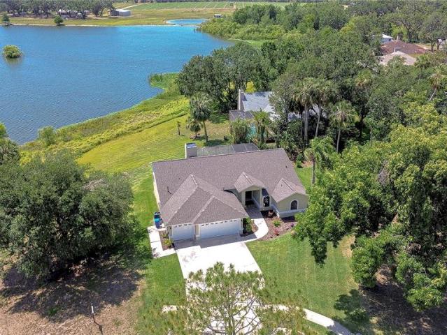 709 Sportsman Park Dr, Seffner, FL 33584 | MLS #TB8496 | Compass