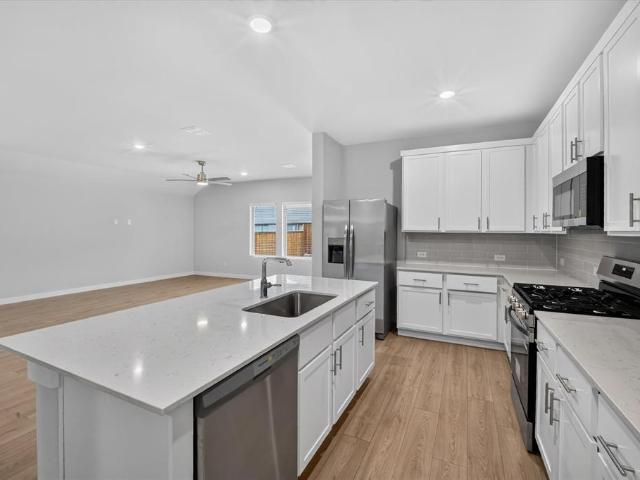 709 Summerberry Drive