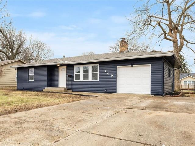 709 SW 7th Street
