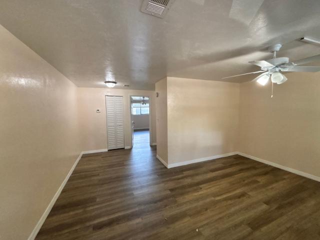 709 SW 70th Terrace
