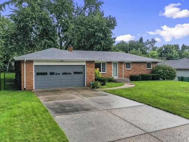 709 Redbud Ln, New Castle, IN 47362